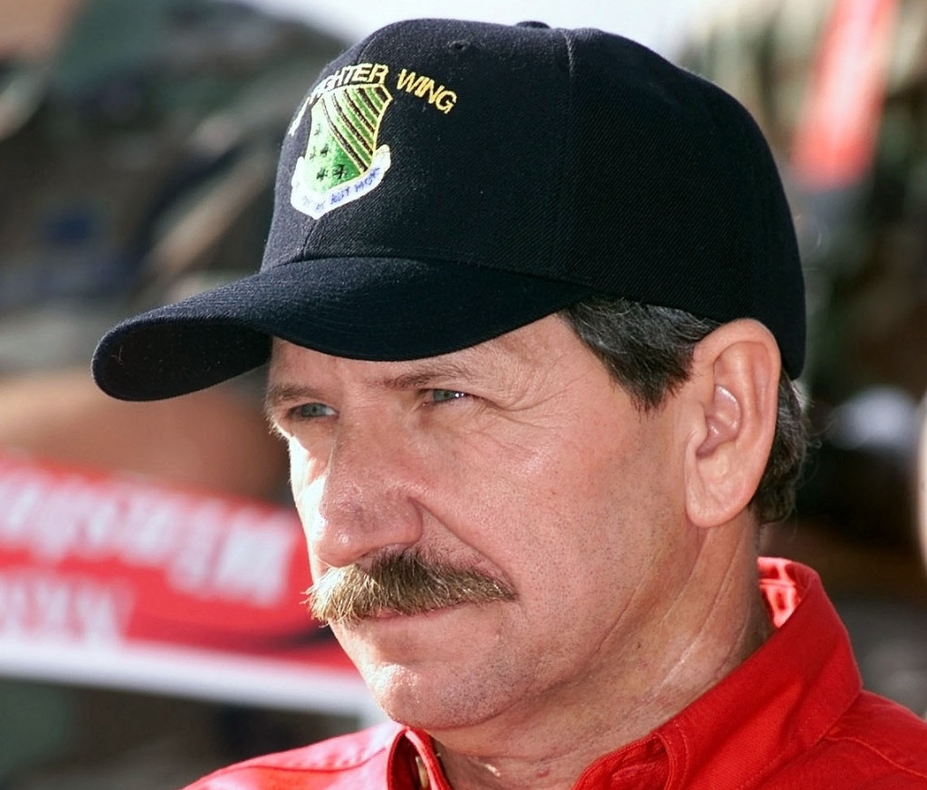 The Tragic Final Hours Of Dale Earnhardt