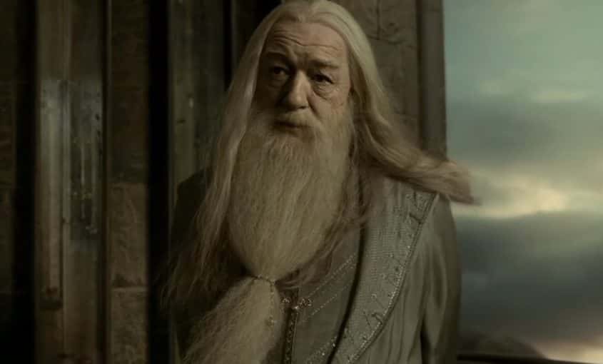 Magical Facts About Albus Dumbledore, Hogwarts' Tormented Headmaster ...