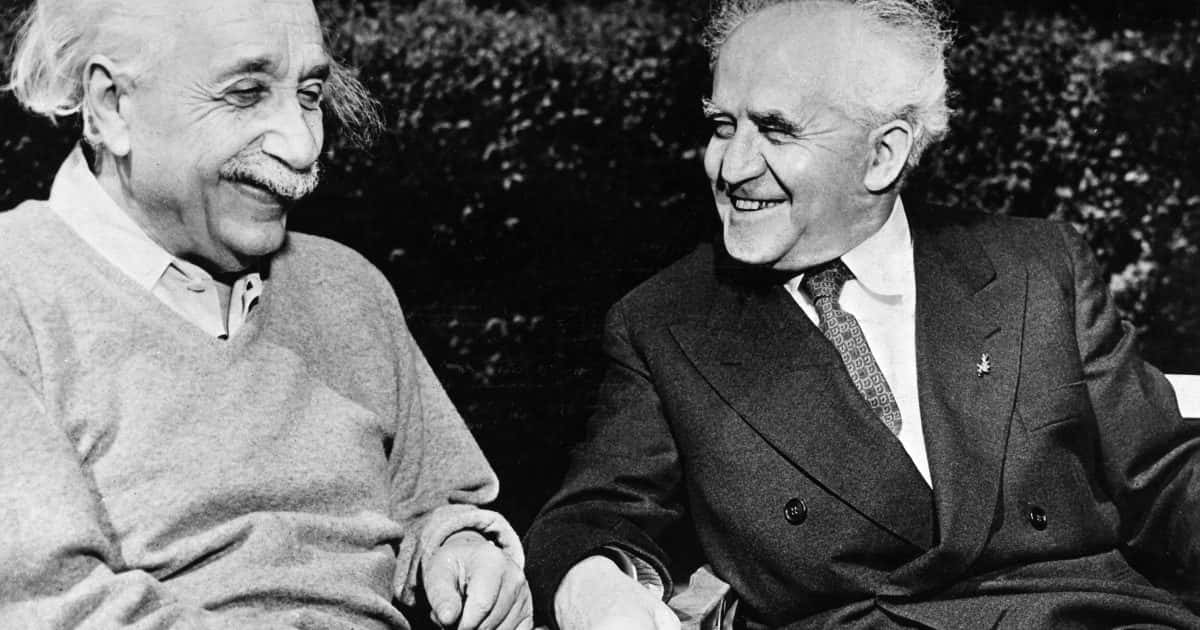 Strange But True Facts About Albert Einstein - Factinate