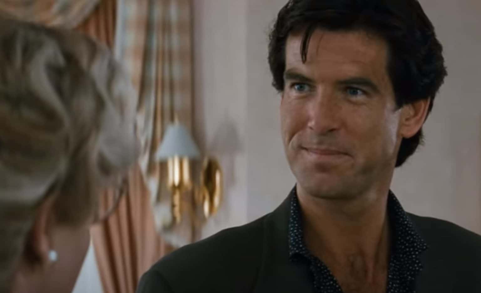 Behind-The-Scenes Facts About Mrs. Doubtfire