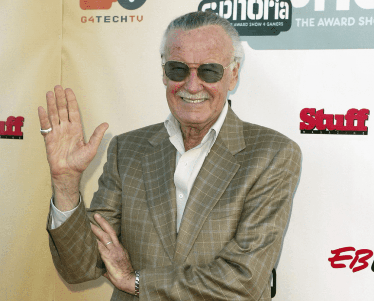 Legendary Facts About Stan Lee - Factinate