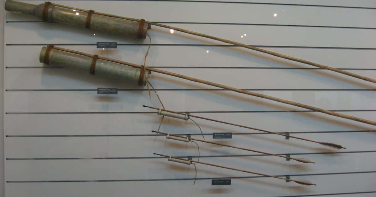 Facts About The Deadliest Ancient Weapons - Factinate