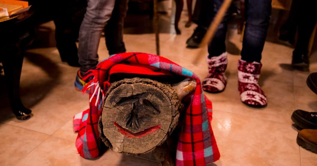 Facts About Weird And Wonderful Christmas Traditions - Factinate