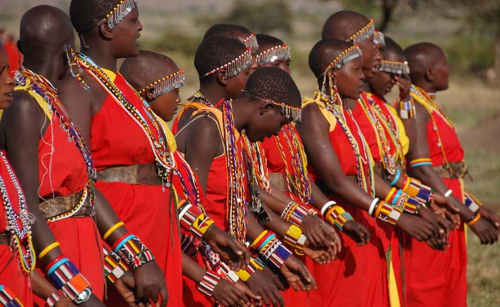 Facts About Strange Burial Customs Around The World - Factinate