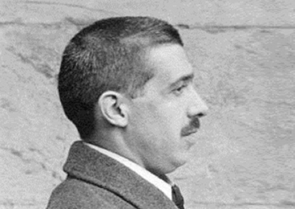 During an interview to an American reporter, Charles Ponzi justified ...