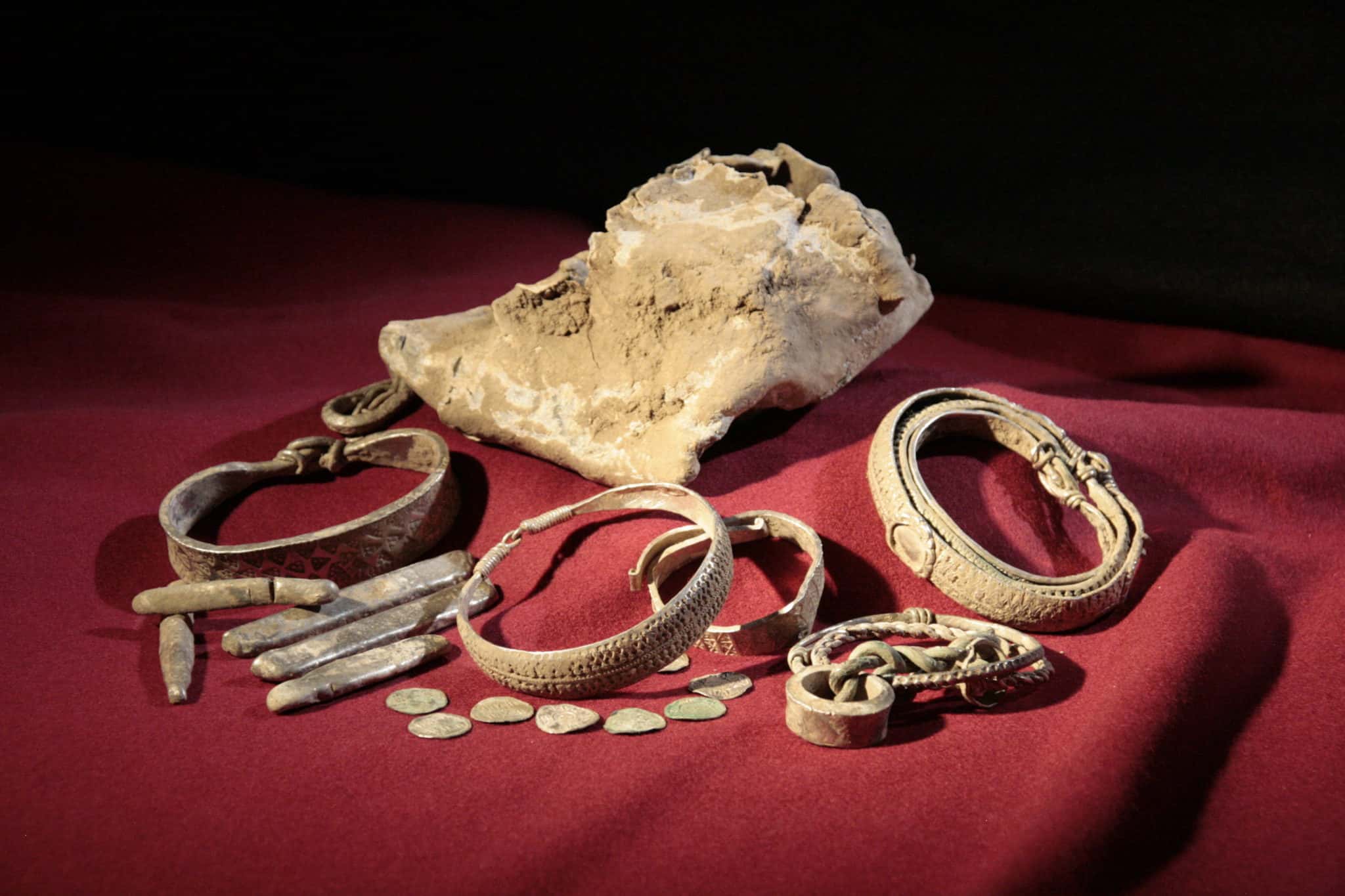 X Marks The Spot On These 43 Facts About Hidden Treasures