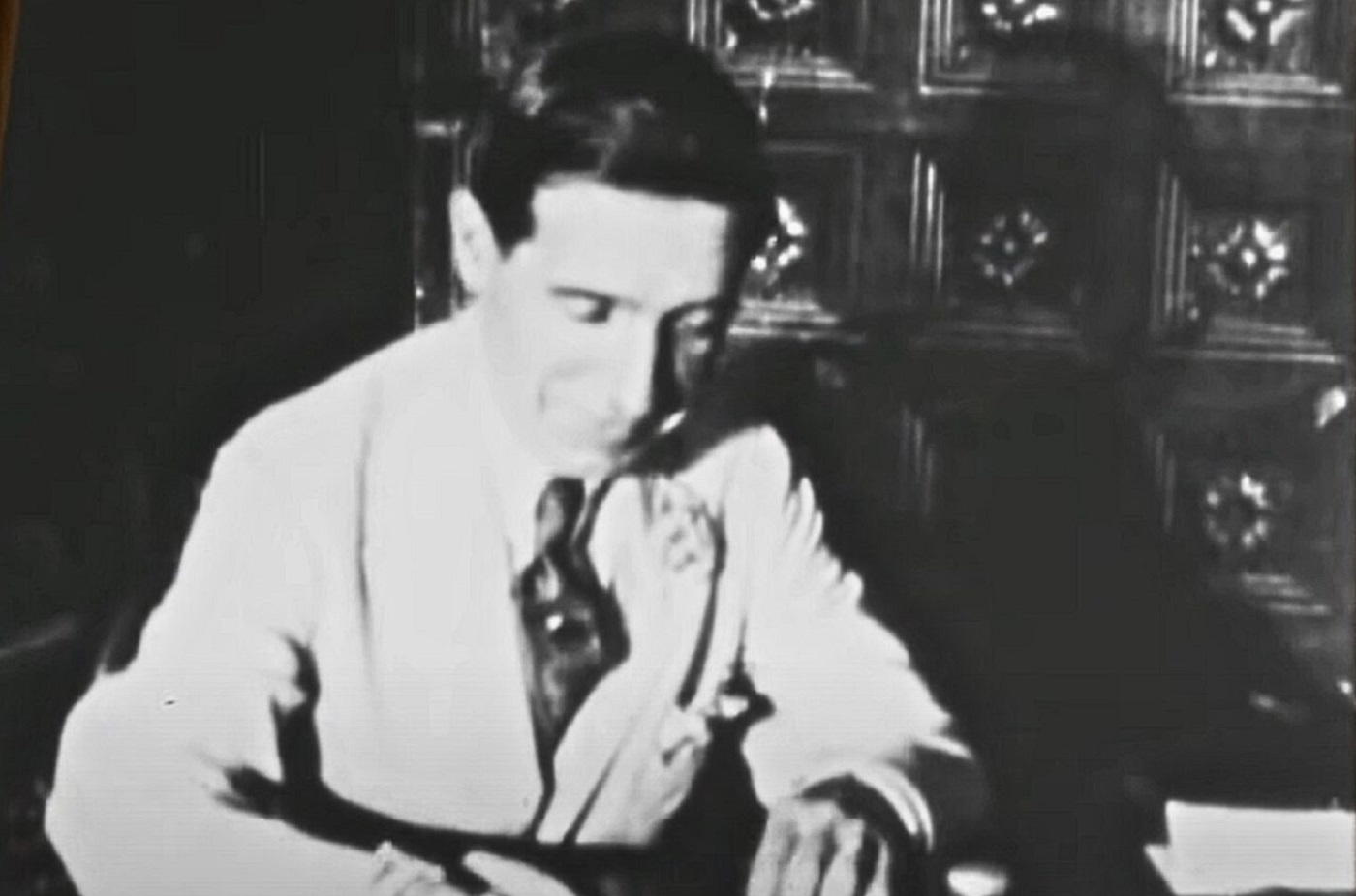Scheming Facts About Charles Ponzi