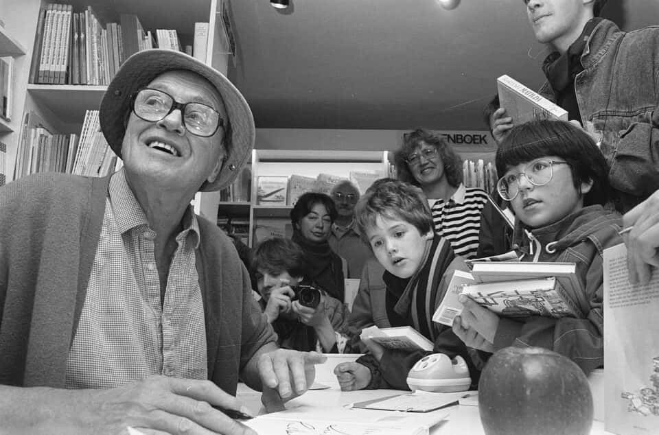 The Twisted Life Of Roald Dahl