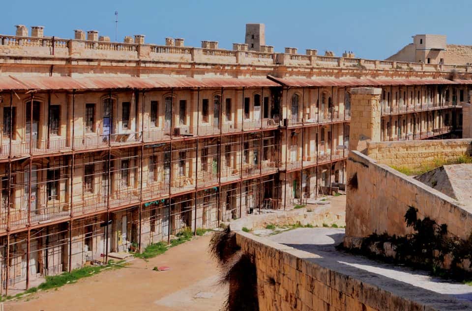 43 Controversial Facts About Oliver Stone Films - Factinate