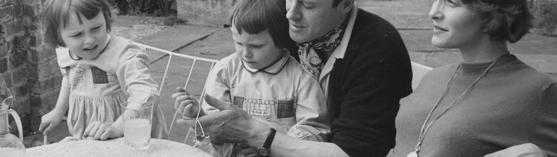 42 Sweet Facts About Charlie And The Chocolate Factory - Factinate