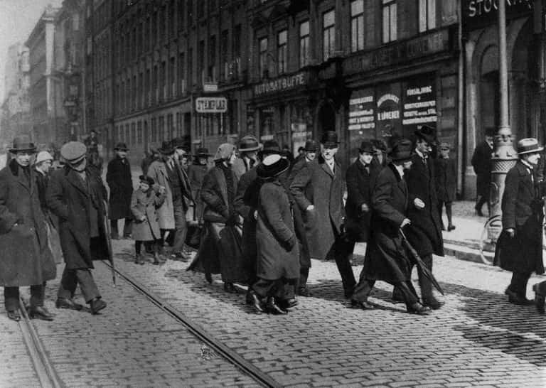 44 Revolutionary Facts About Vladimir Lenin