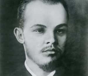 The loss of Vladimir Lenin's younger brother set the groundwork for a ...