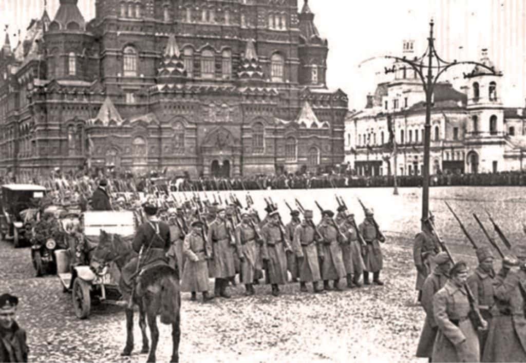 44 Revolutionary Facts About Vladimir Lenin