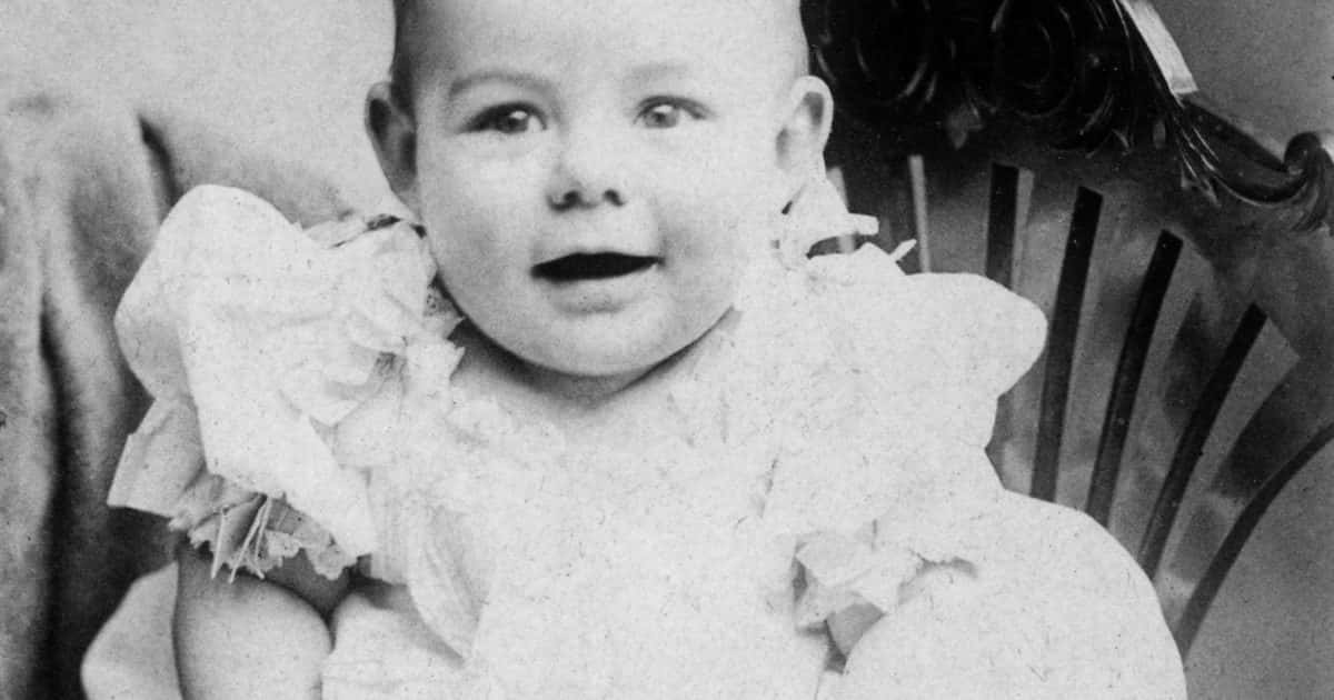 Macho Facts About Ernest Hemingway, The Lost Writer - Factinate