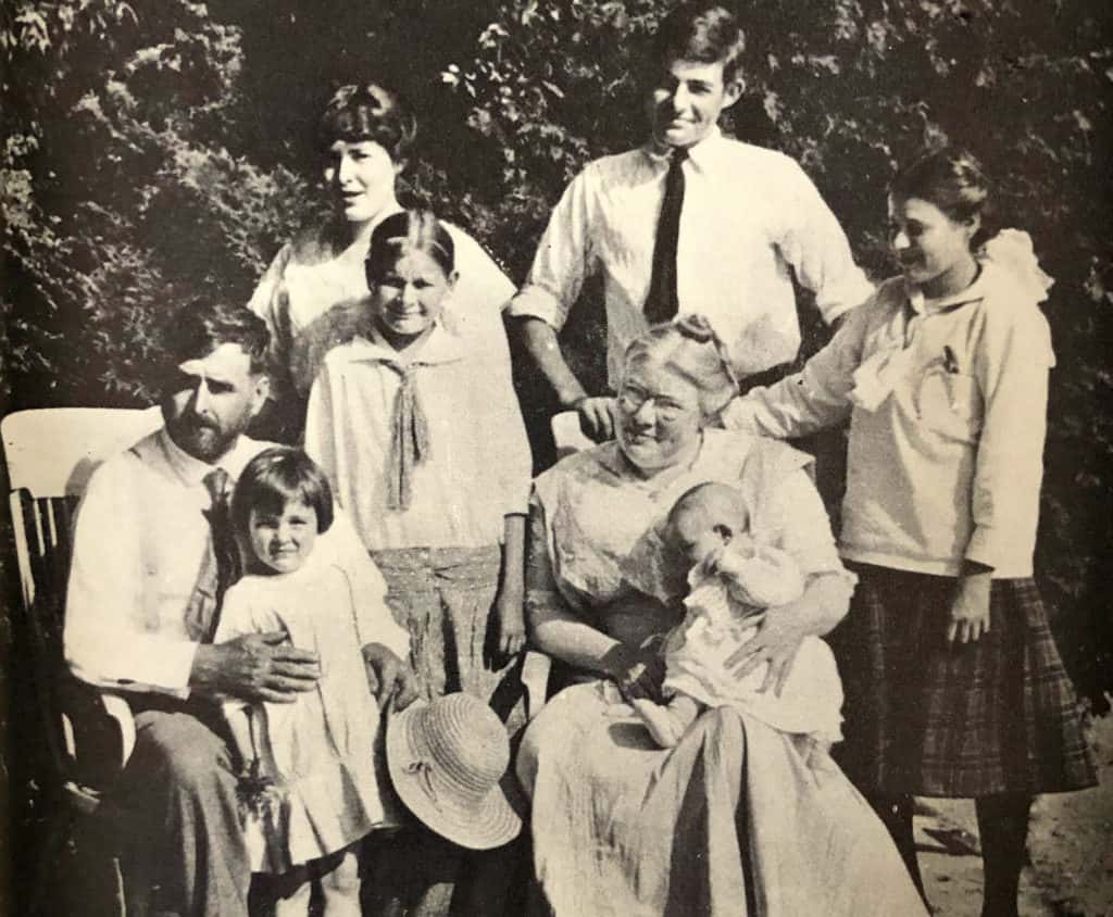 Macho Facts About Ernest Hemingway, The Lost Writer