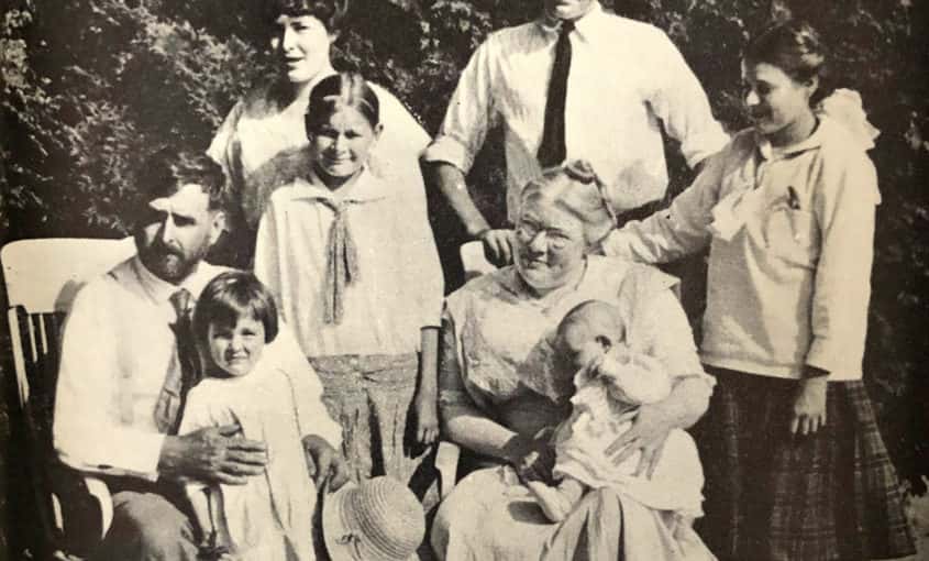 Macho Facts About Ernest Hemingway, The Lost Writer - Factinate