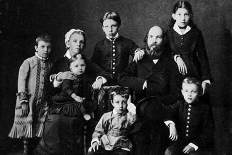 The loss of Vladimir Lenin's younger brother set the groundwork for a ...