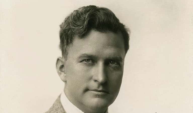 The Queen Of Gossip Knew All Of Hollywood’s Darkest Secrets