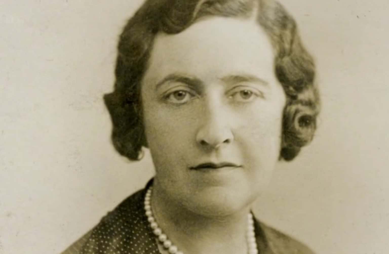 Agatha Christie Disappeared And Her Story Doesn't Add Up