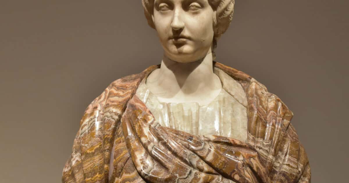 Disturbing Facts About The Tragic Life Of Roman Empress Lucilla - Factinate