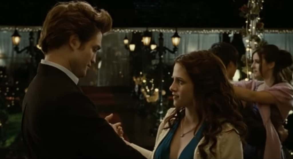 Behind The Scenes Of Twilight, The Controversial Vampire Saga