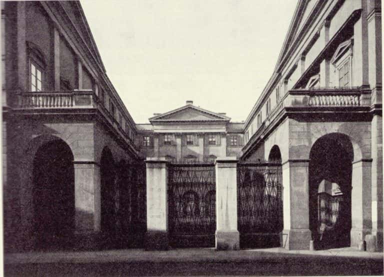 Horrific Facts About Bedlam, History's Most Notorious Mental Institution