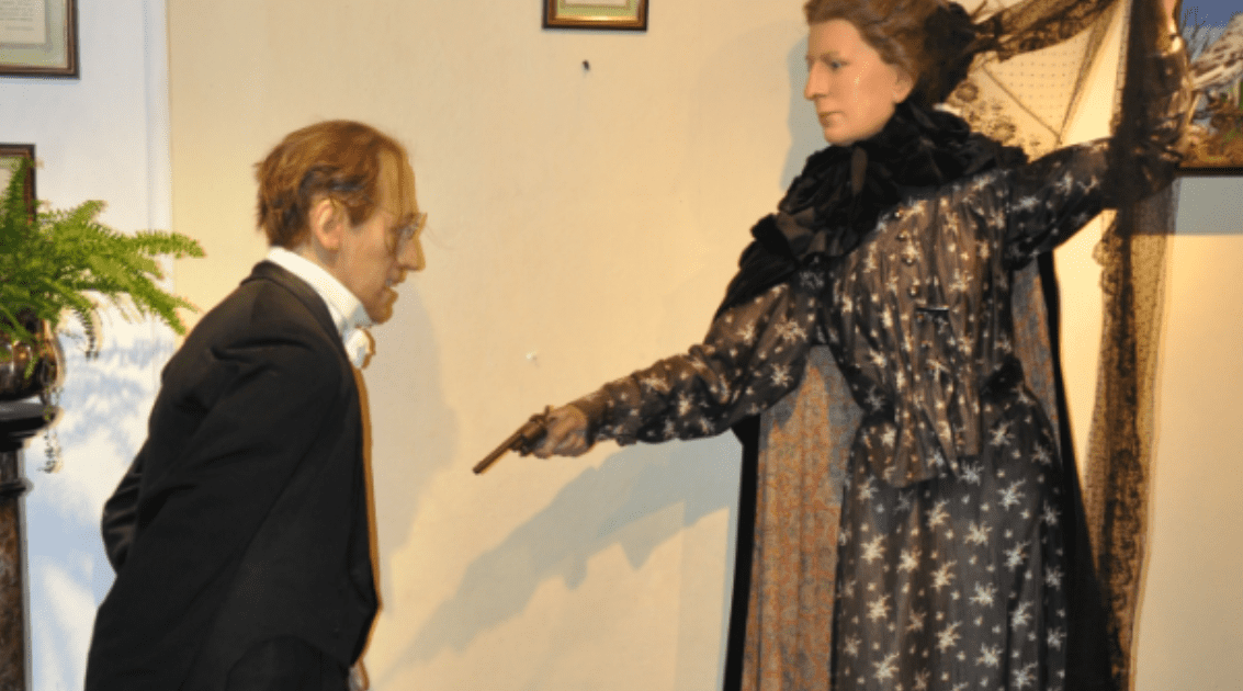 42 Mysterious Facts About Sherlock Holmes, Fiction's Greatest Detective ...