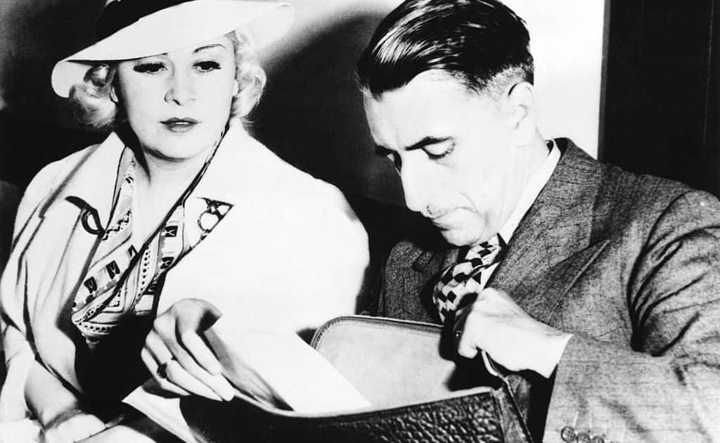 Titillating Facts About Mae West, The Original Blonde Bombshell - Factinate