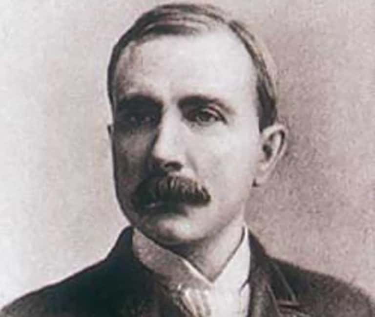 Blue-Blooded Facts About John D. Rockefeller, The First Billionaire