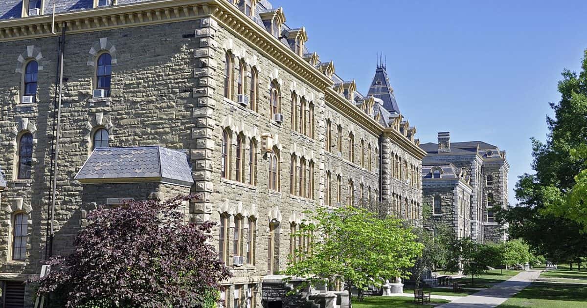 42 Powerful Facts About Ruth Bader Ginsburg, The Notorious RBG - Factinate