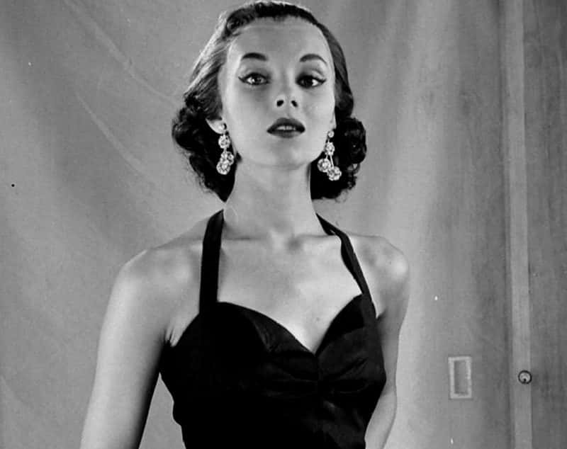 Flipped Facts About Vikki Dougan, The Girl With The Back - Factinate