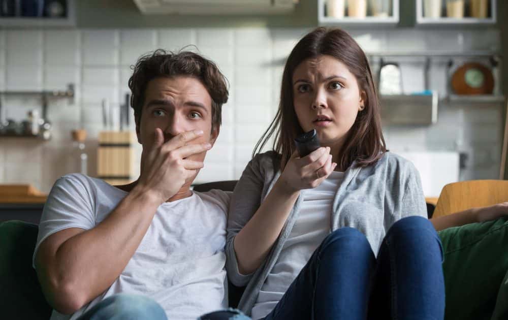 42 Unbelievable Facts About The Most Infamous Hoaxes Of All Time ...