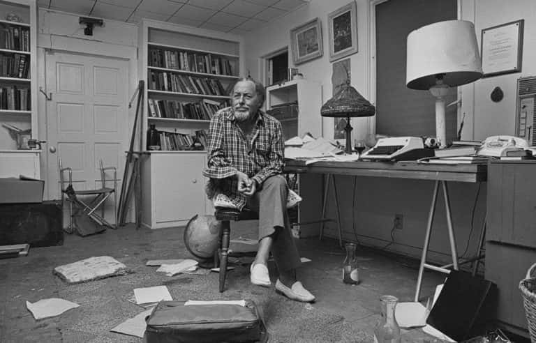 42 Larger-Than-Life Facts About Tennessee Williams, The Southern Scribe