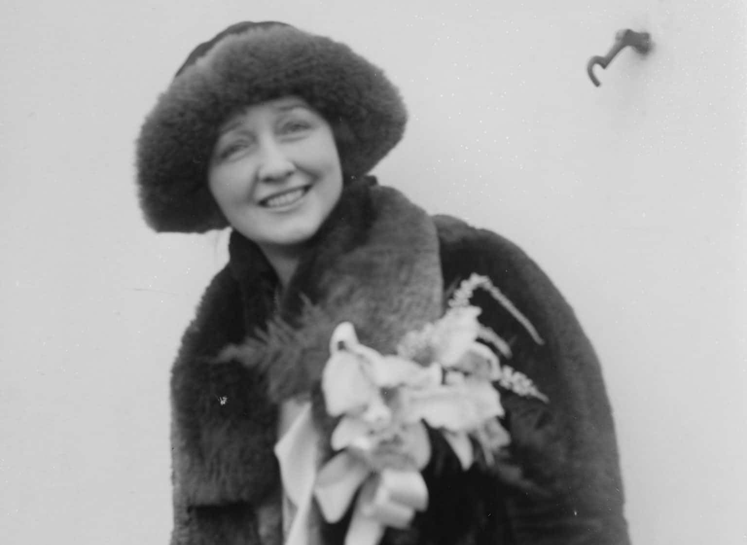 The Queen Of Gossip Knew All Of Hollywood’s Darkest Secrets