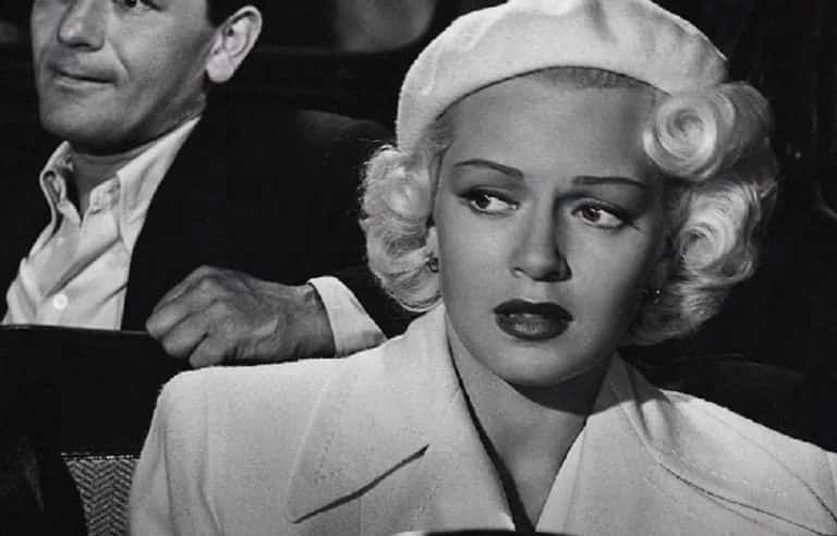 Seductive Facts About Lana Turner, The Hollywood Glamour Girl