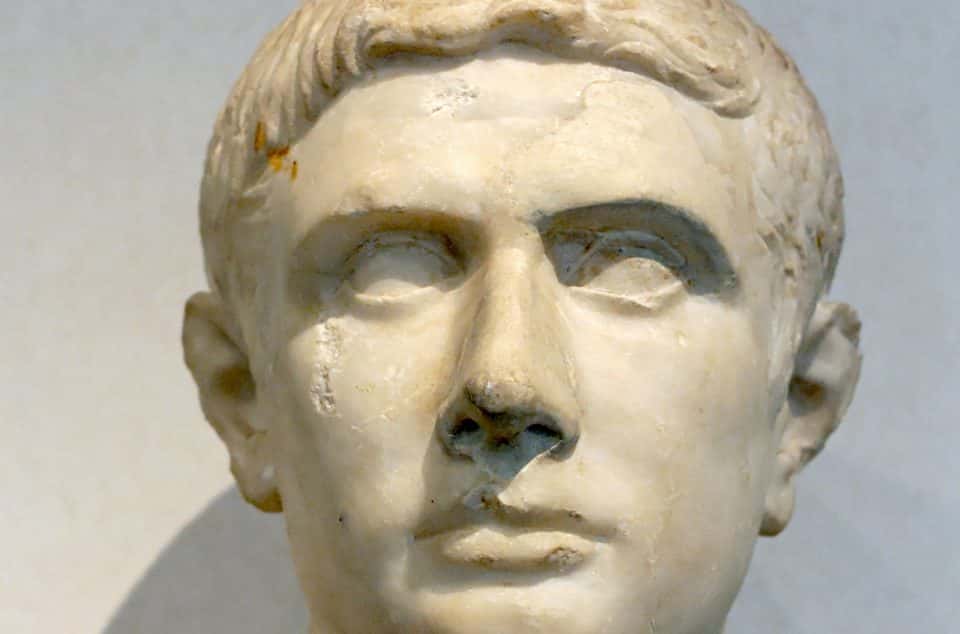 Treacherous Facts About Brutus, The Man Who Killed Caesar - Factinate
