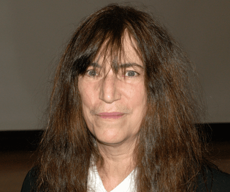 Tough Facts About Patti Smith, The Punk Rock Poet - Factinate