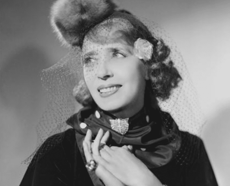 44 Glamorous Facts About Mistinguett, The Queen Of The Paris Night