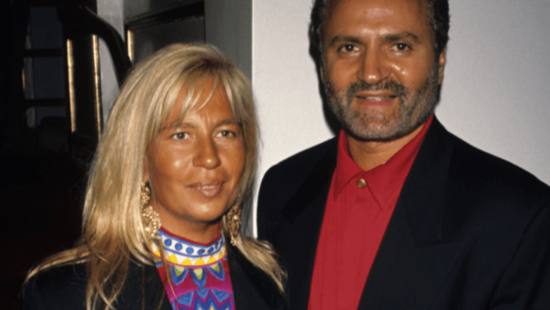 42 Fabulous Facts About The Versace Family, Fashion's Tragic Dynasty ...