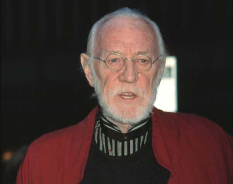 Richard Harris Has A Scandalous Backstory