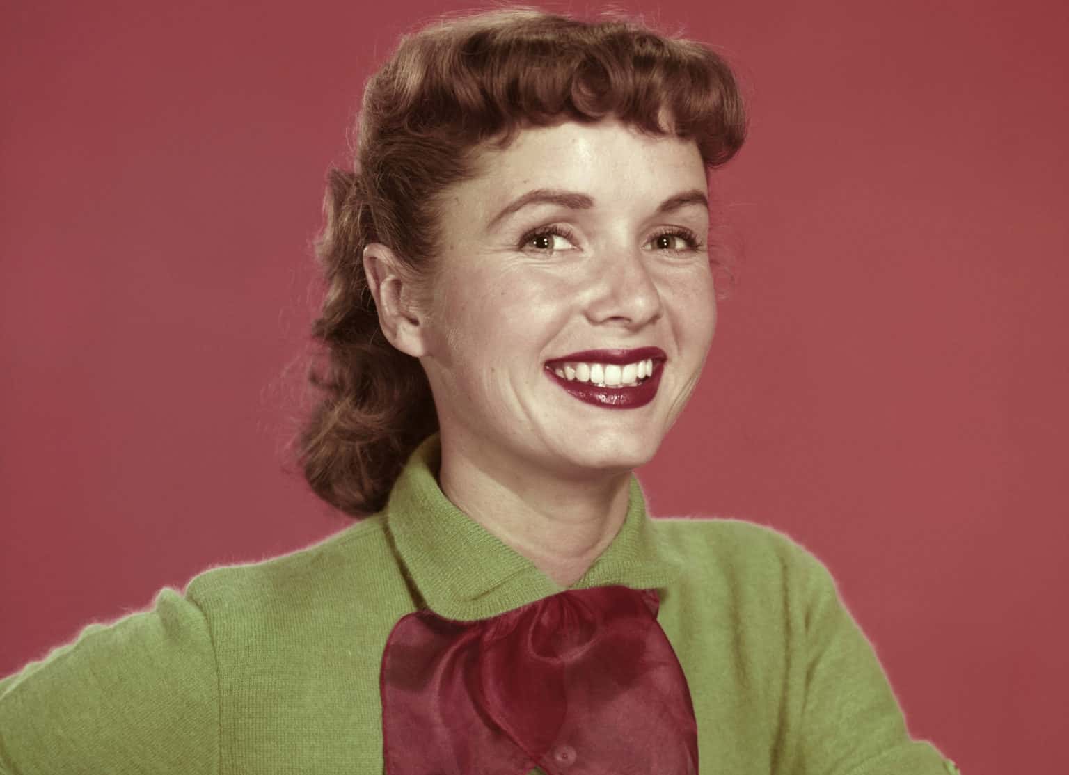 Heartbreaking Facts About Debbie Reynolds, America's Tragic Sweetheart
