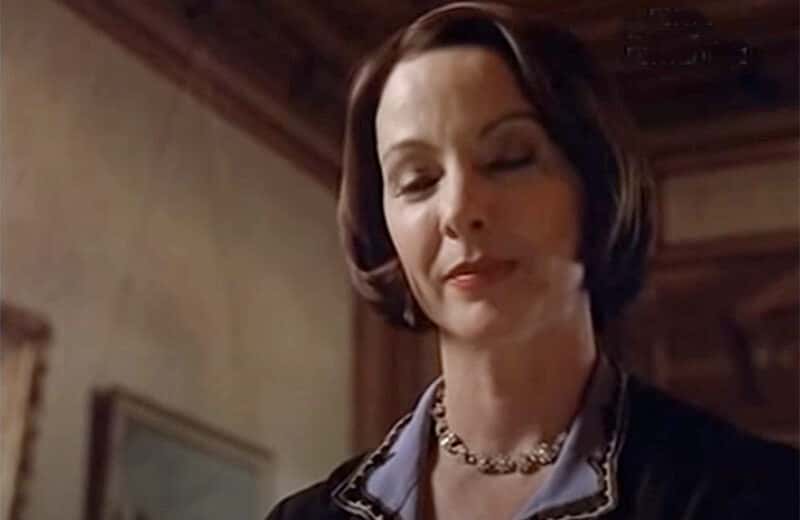 Heartbreaking Facts About Doris Duke, The Ill-Fated Heiress - Factinate