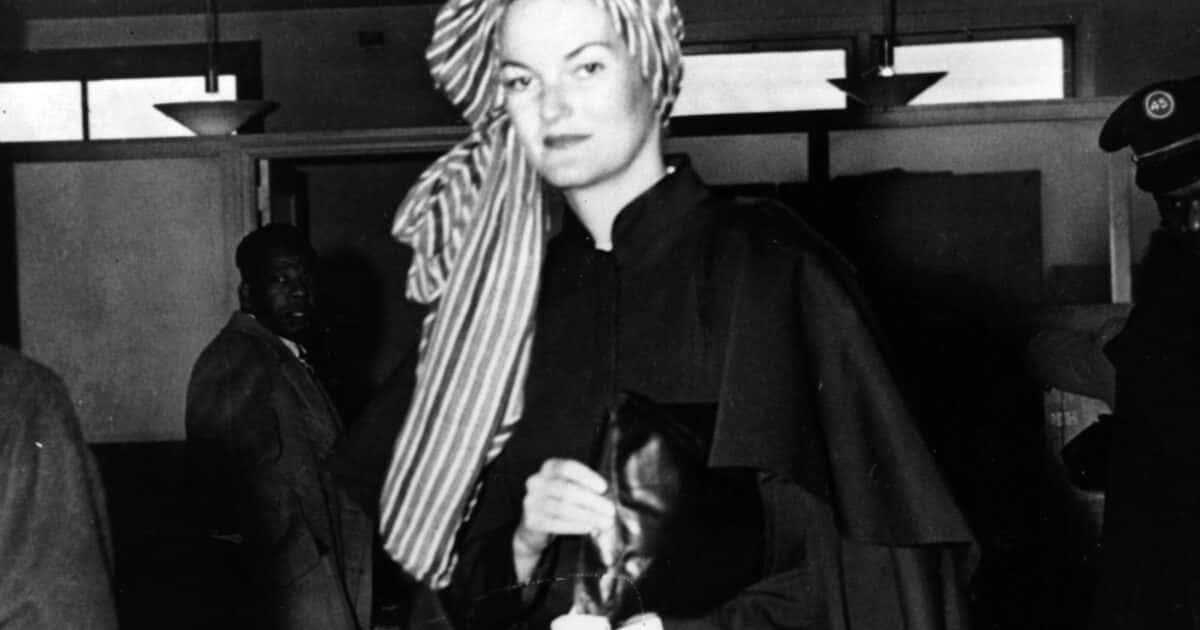 Heartbreaking Facts About Doris Duke, The Ill-Fated Heiress - Factinate