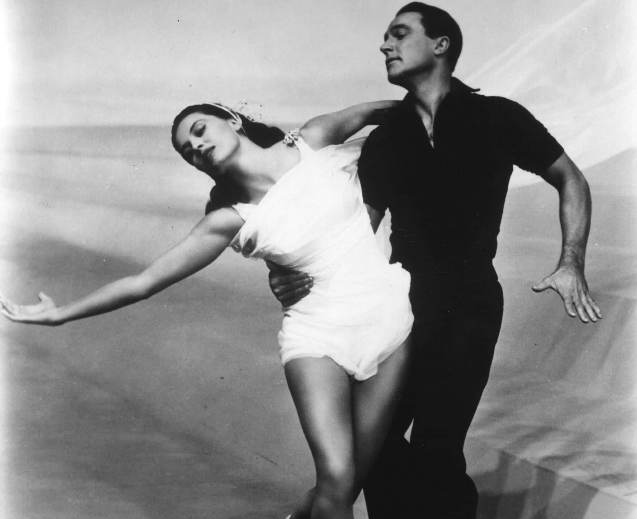 Toe-Tapping Facts About Gene Kelly, Hollywood's King Of Dance - Factinate
