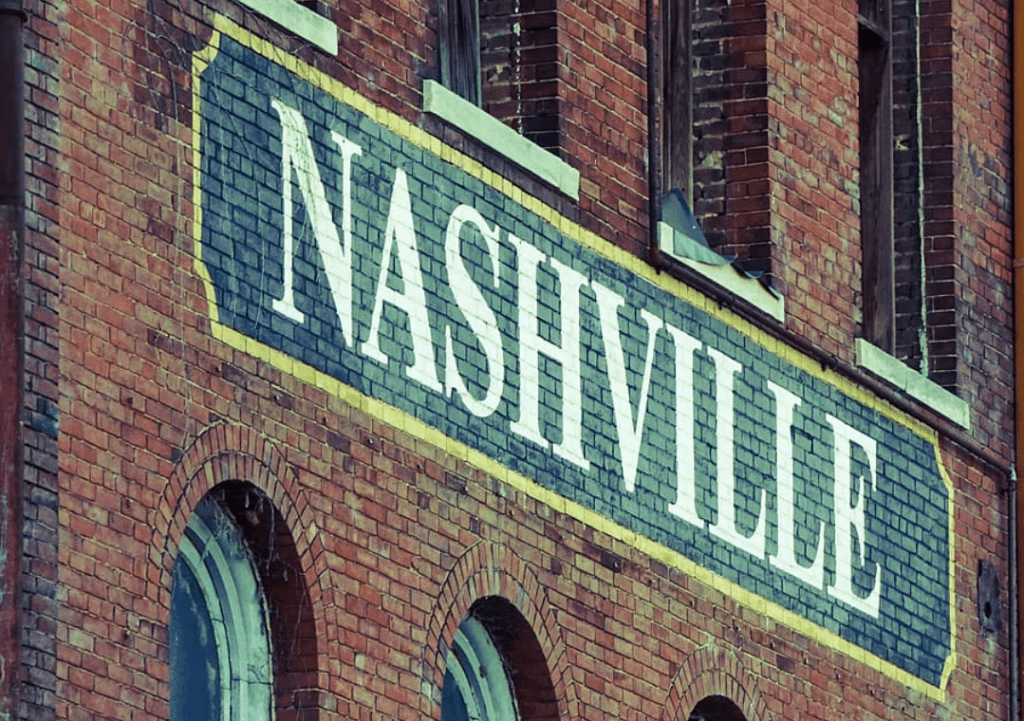 The Tragic Story Of Patsy Cline And The Day Country Music Died - Factinate