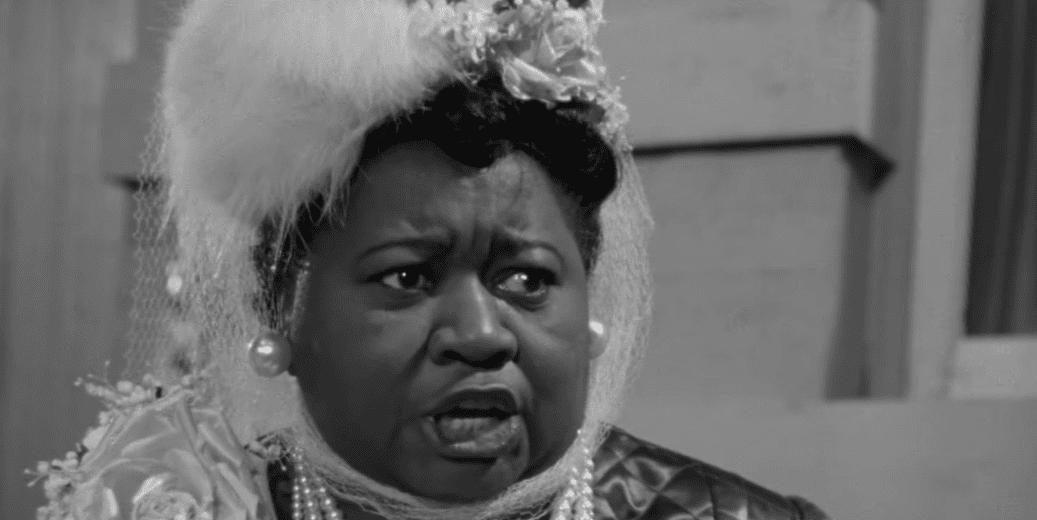 Trailblazing Facts About Hattie McDaniel, The Hollywood Pioneer - Factinate