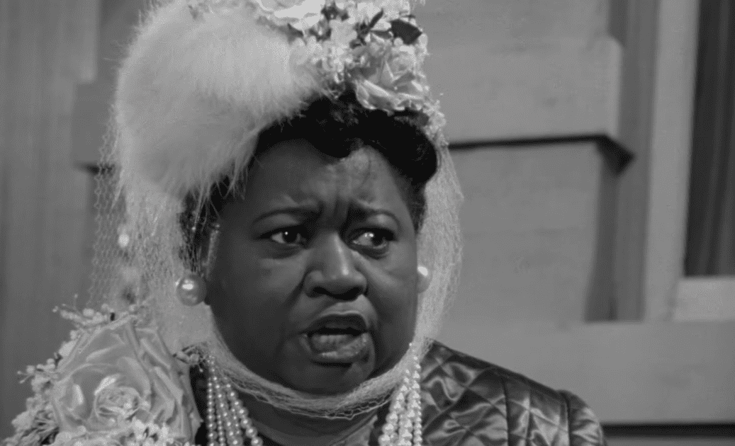 Trailblazing Facts About Hattie McDaniel, The Hollywood Pioneer - Factinate