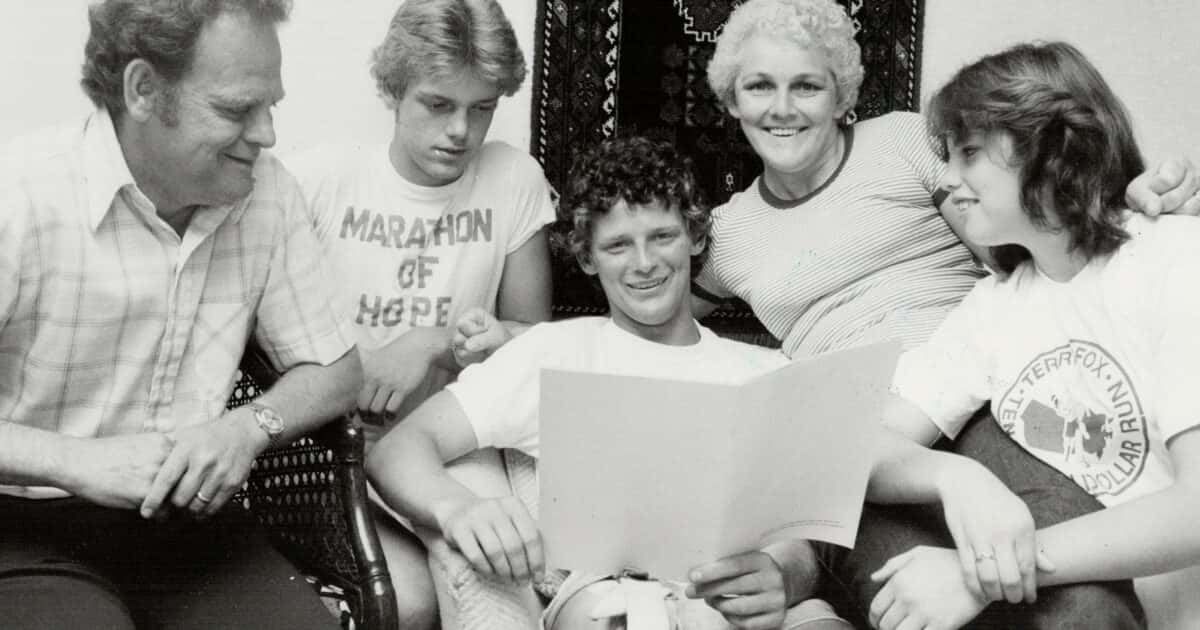 Inspirational Facts About Terry Fox, The Hopeful Hero - Factinate