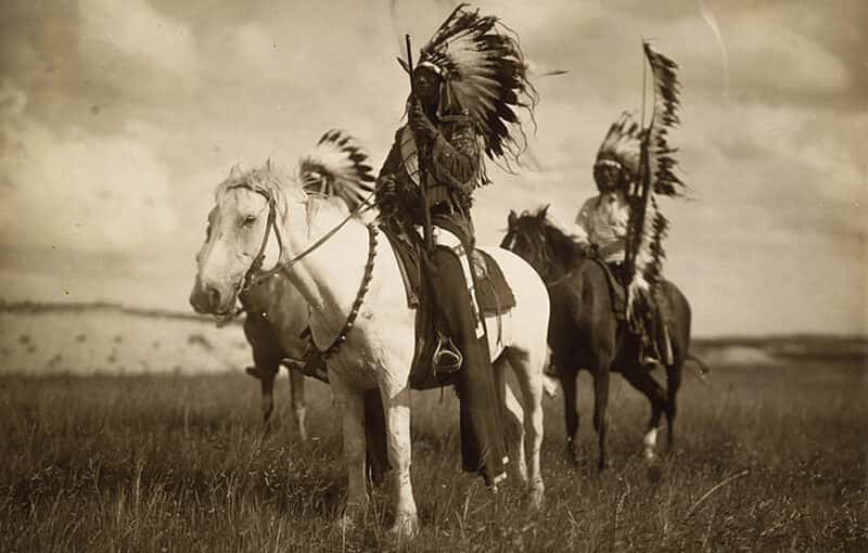 Fierce Facts About Crazy Horse, The Lakota Warrior - Factinate