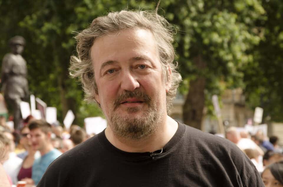 Quite Interesting Facts About Stephen Fry, The Modern-Day Oscar Wilde